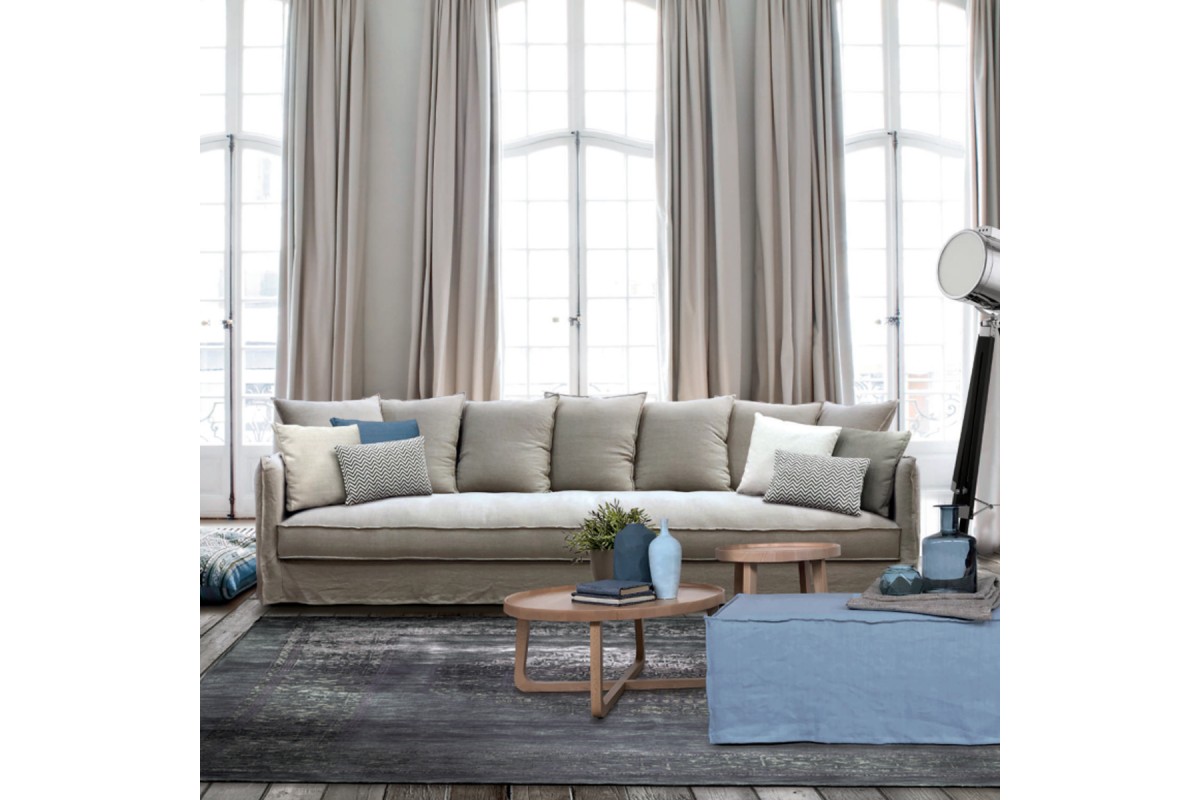 Mediterranean sofa, linum look in Menorca. Visit our store!